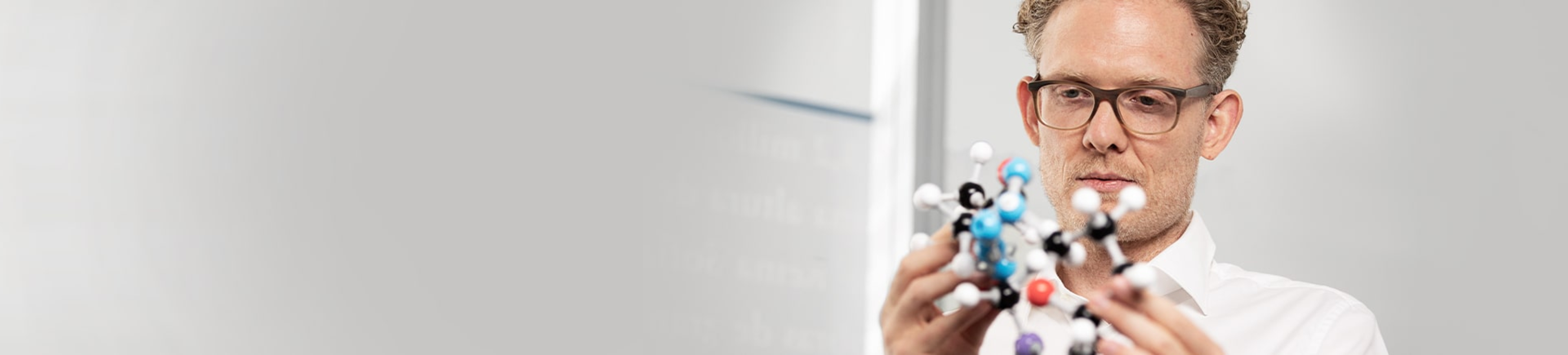 Technikbereich Biotechnologie – HOFFMANN EITLE